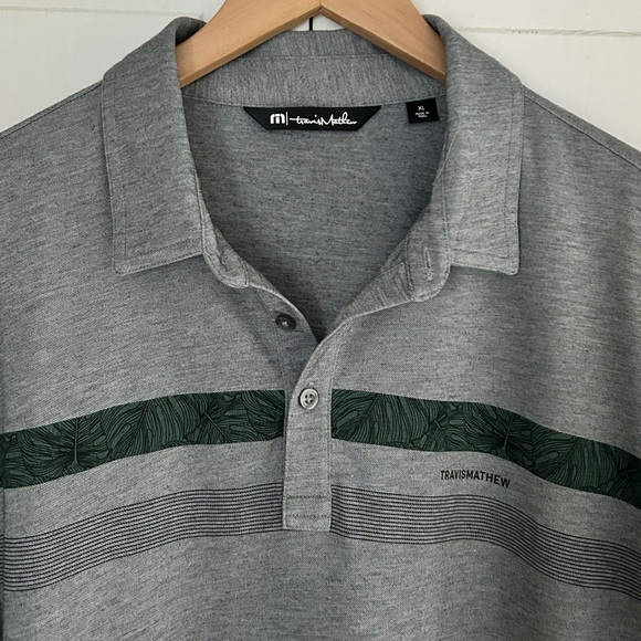 Travis Mathew | Shirts | Travis Mathew Mens Size Xl Short Sleeve Golf ...